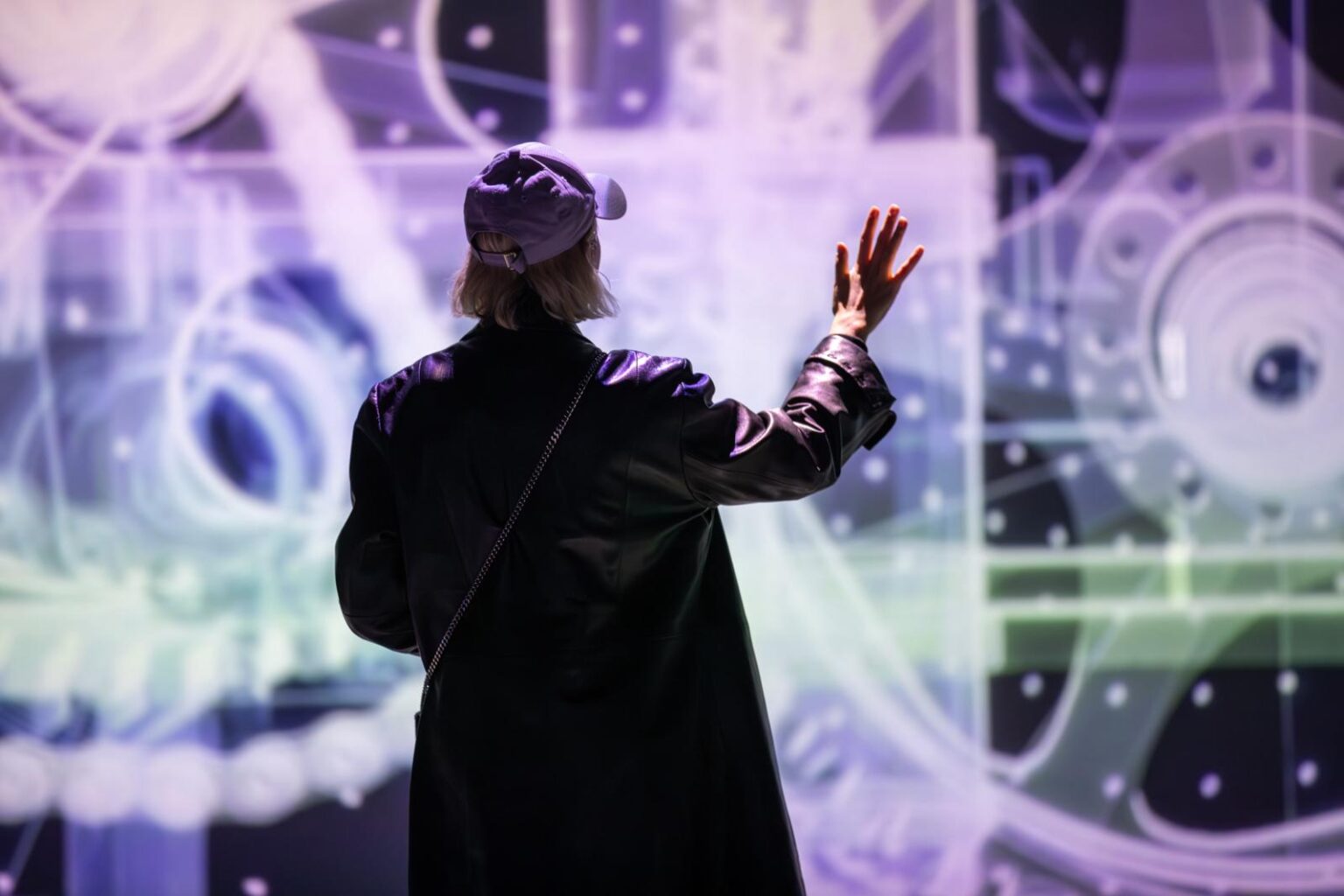 Geleceğe Köprü: Dijital Deneyim Müzesi